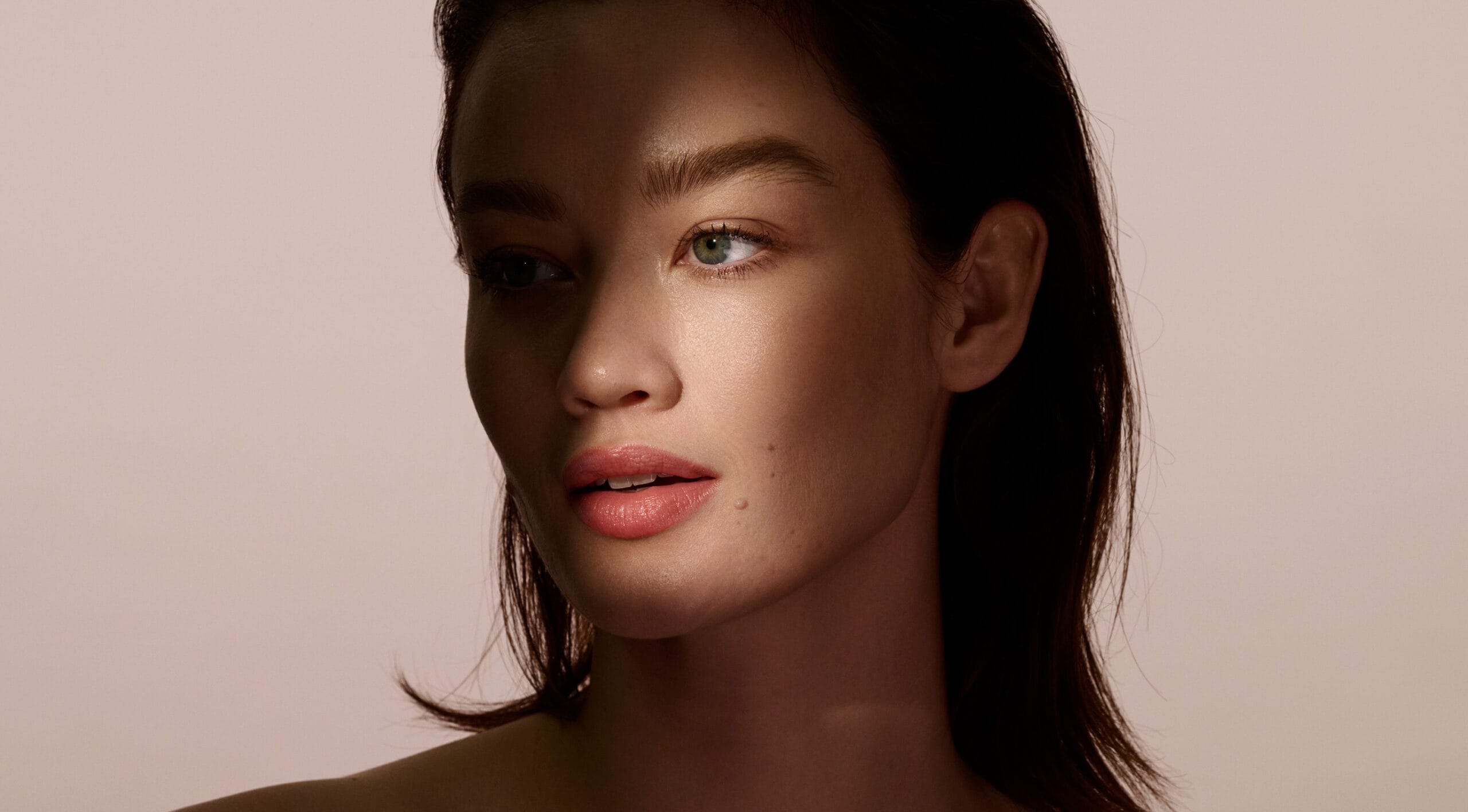 Reveal (Cosmetic dermatology) - Sylton